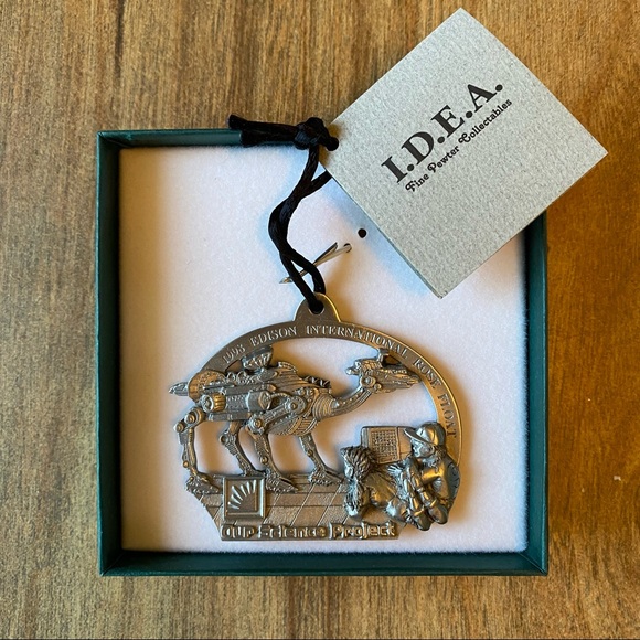 Holiday | Rare 1998 Edison International Rose Float Our Science Project ...